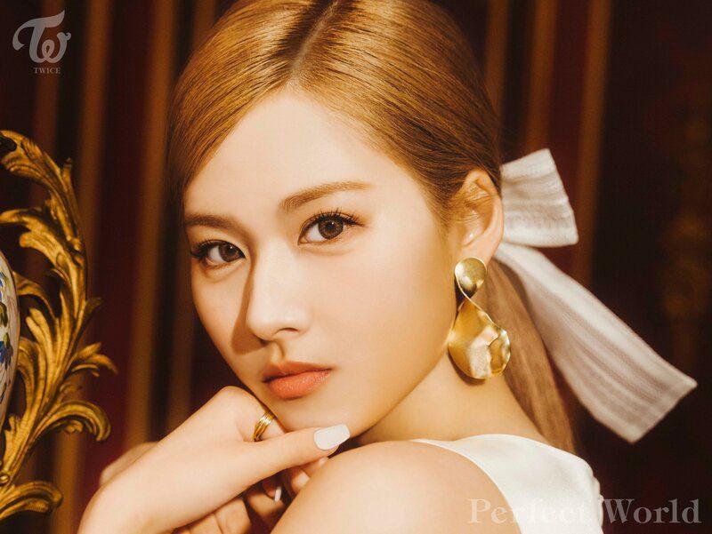 Sana (سانا) عضوة في فرقة Twice التقرير الكامل | KPOPNA - كيبوبنا